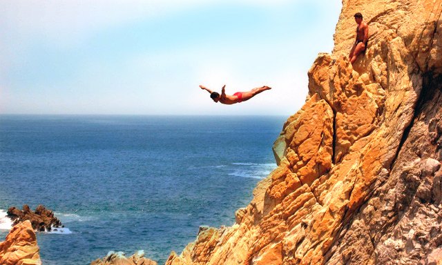 La Quebrada Cliff Diving, Acapulco | Travel By Mexico