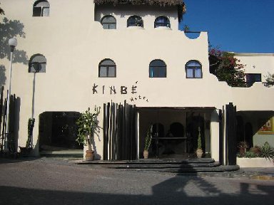 Kinbe, Hotel 3 estrellas, Playa del Carmen